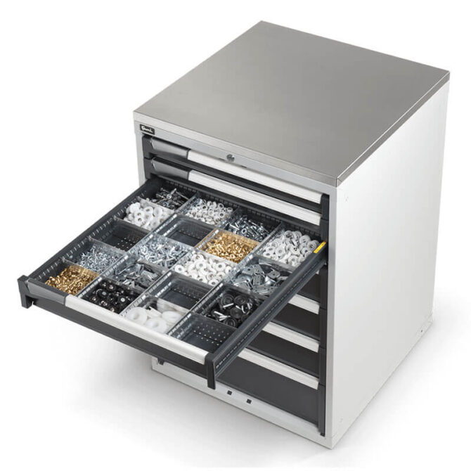 Industrial furniture and storage systems | Fami